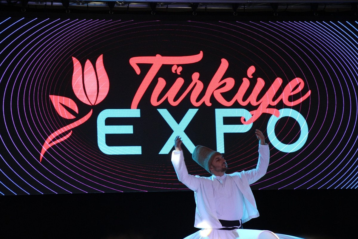 Paris'te Türkiye Expo Festivaliyle Türk Kültürü Tanıtımı