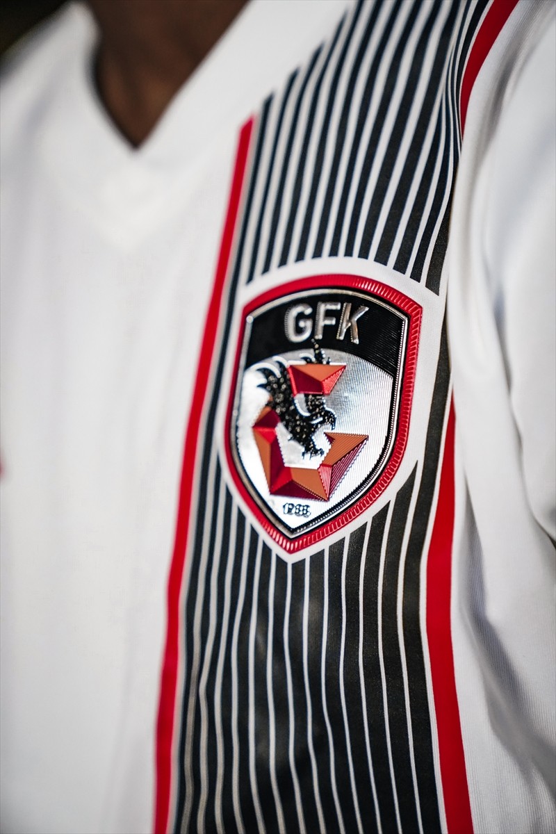 Gaziantep FK 2025-2026 Sezonu Formaları Tanıtıldı